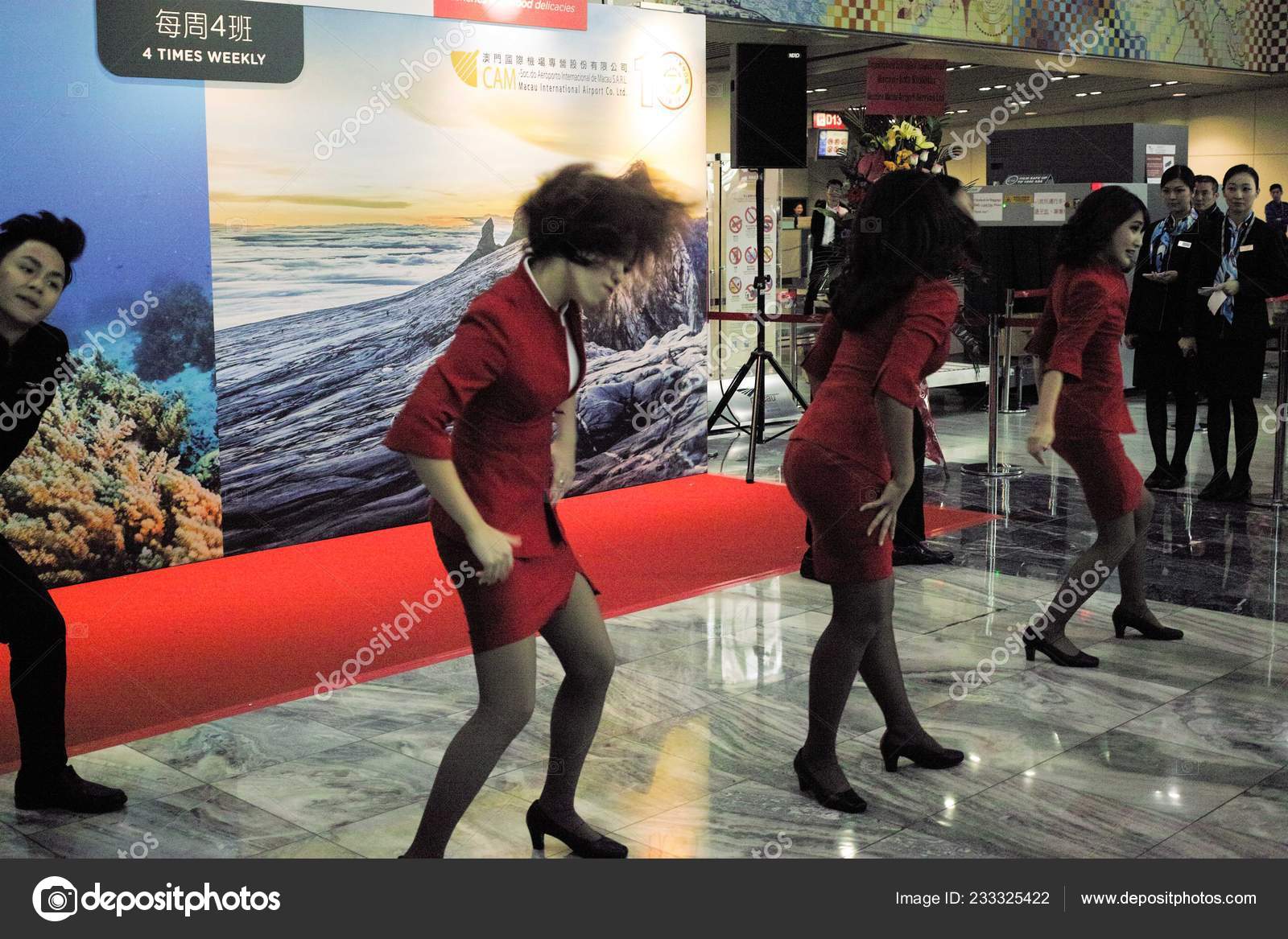 Stewardesses Dance Ceremony Inaugurate Sar's First Direct Flight Kota Kinabalu – Stock Editorial ...