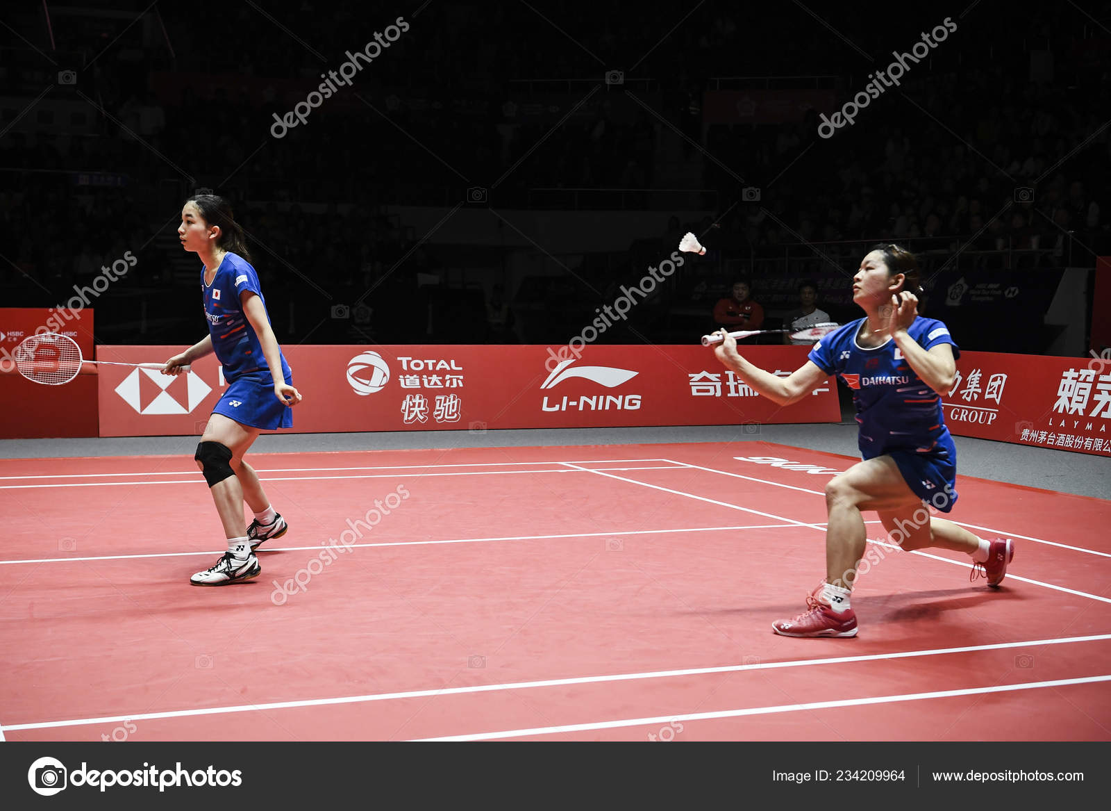 Misaki Matsutomo Ayaka Takahashi Japan Return Shot Lee Hee Shin — Stock ...