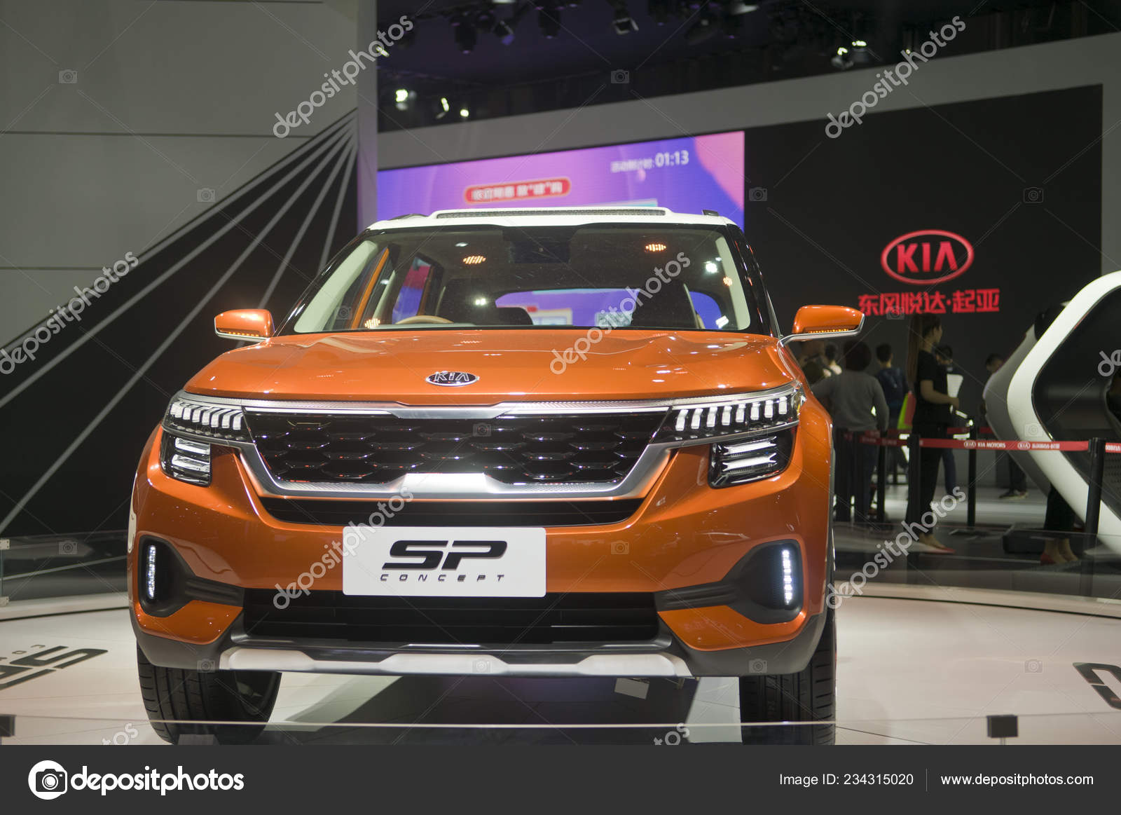 Kia Concept Car Displayed Stand Dongfeng Yueda Kia Motor 16Th – Stock ...