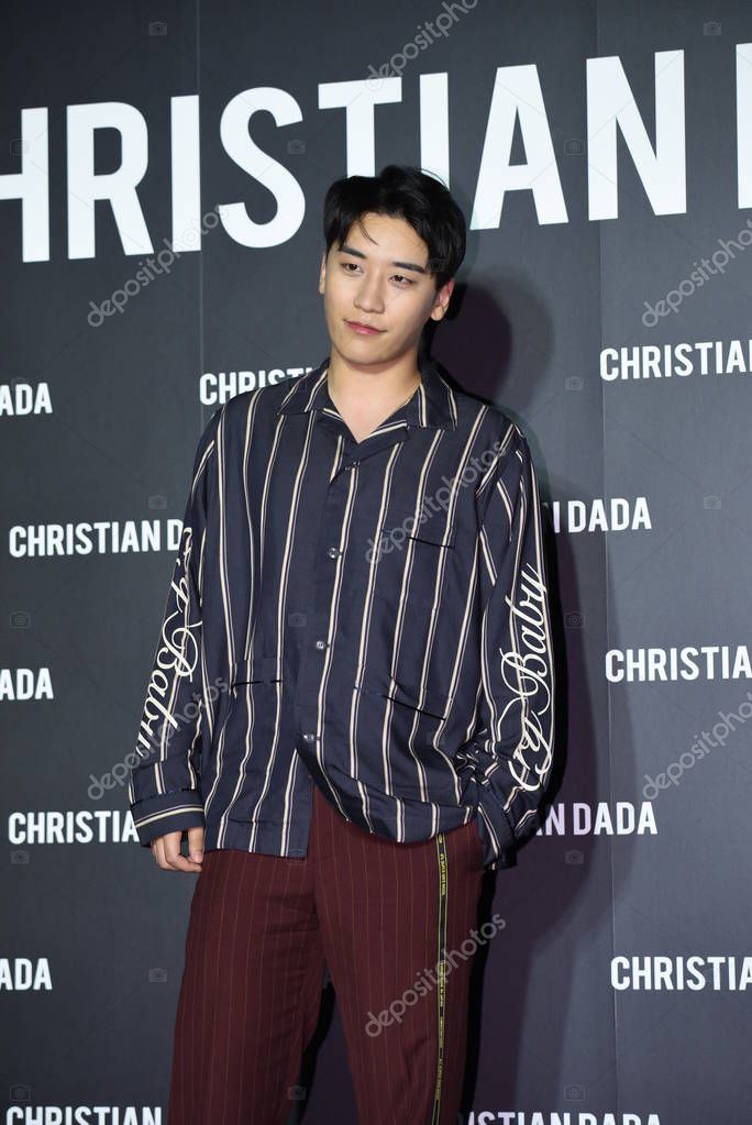 El cantante y actor surcoreano Lee Seung-hyun, más conocido por su ...