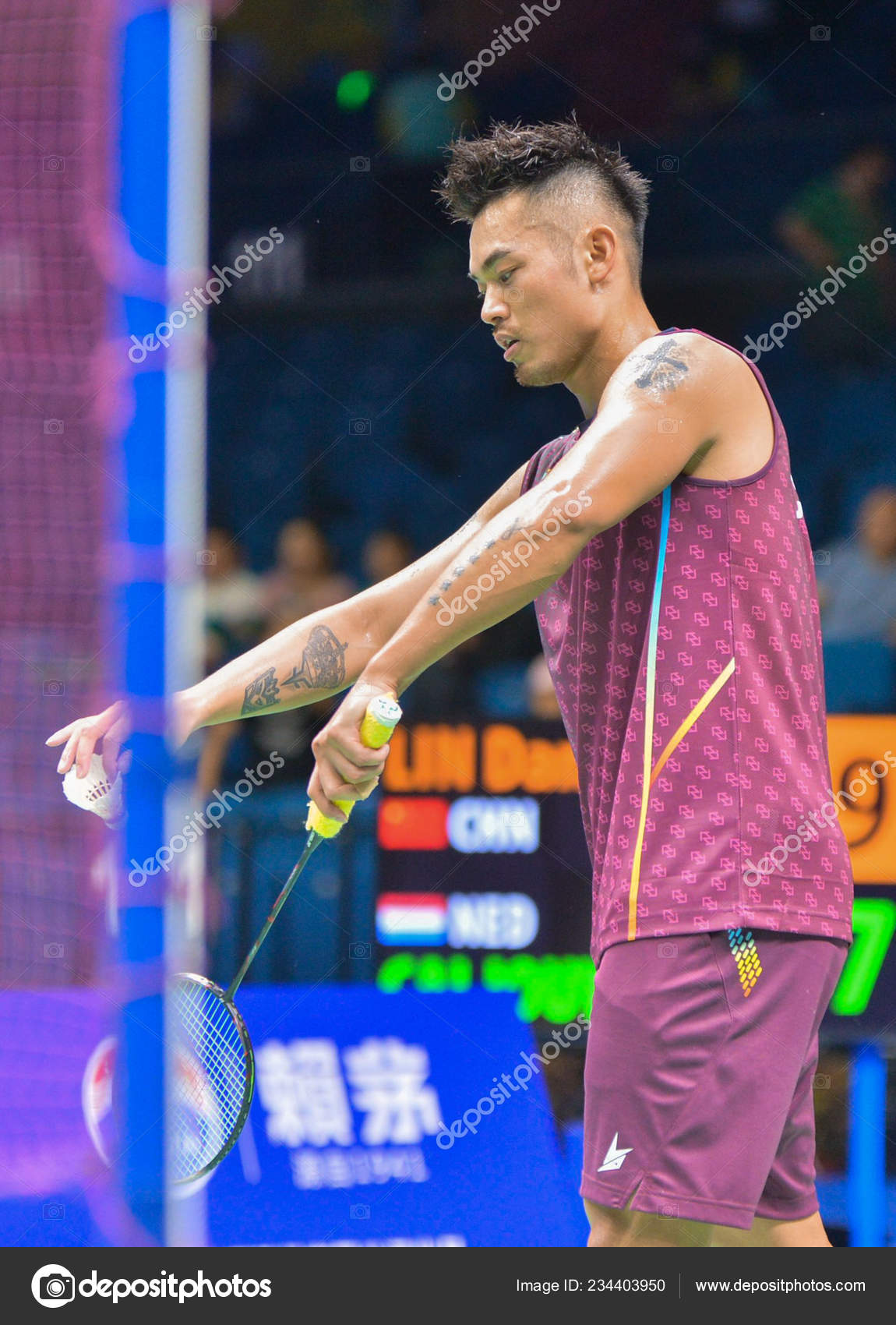Lin Dan China Sirve Contra Mark Caljouw Holanda Partido Primera — Foto ...