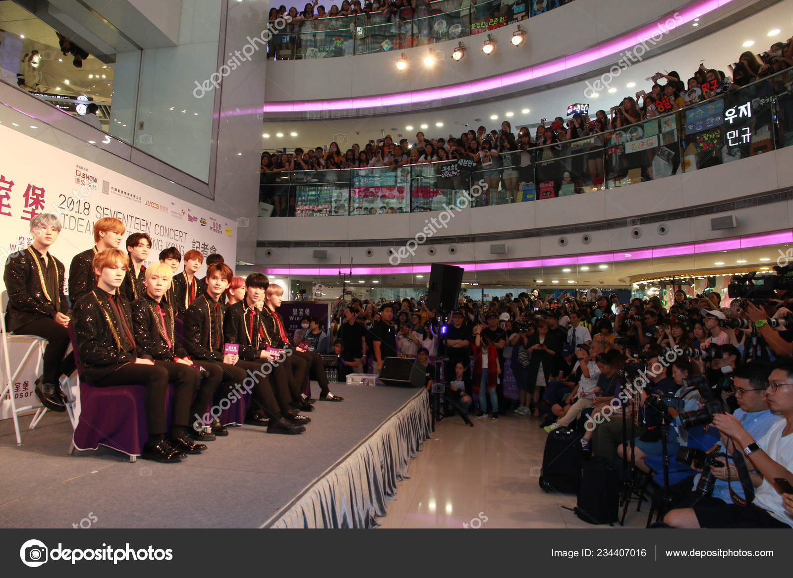 Members South Korean Boy Group Seventeen Also Stylized Seventeen Svt ...