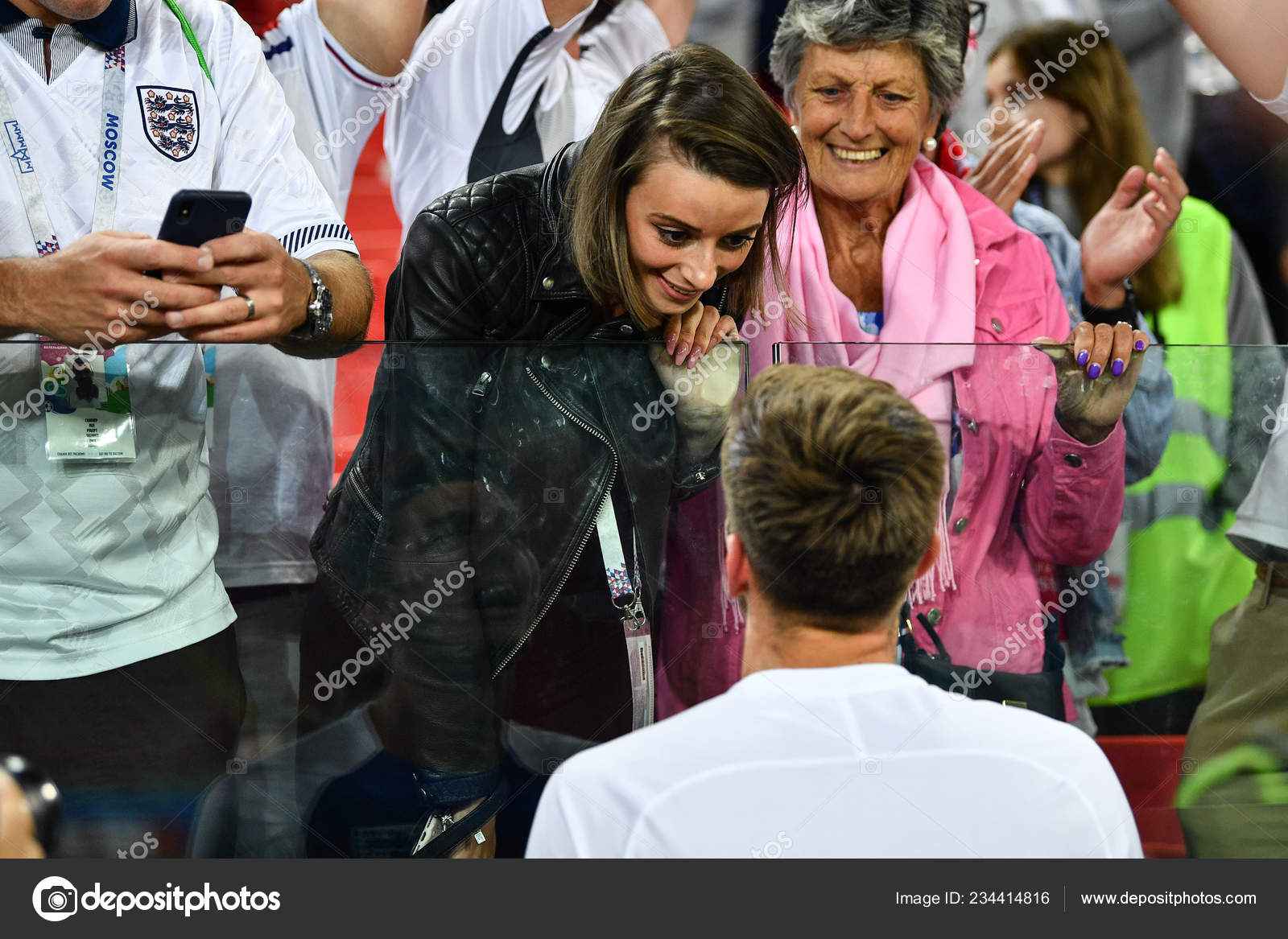 Shannon Horlock Girlfriend Goalkeeper Nick Pope England Celebrates Her ...