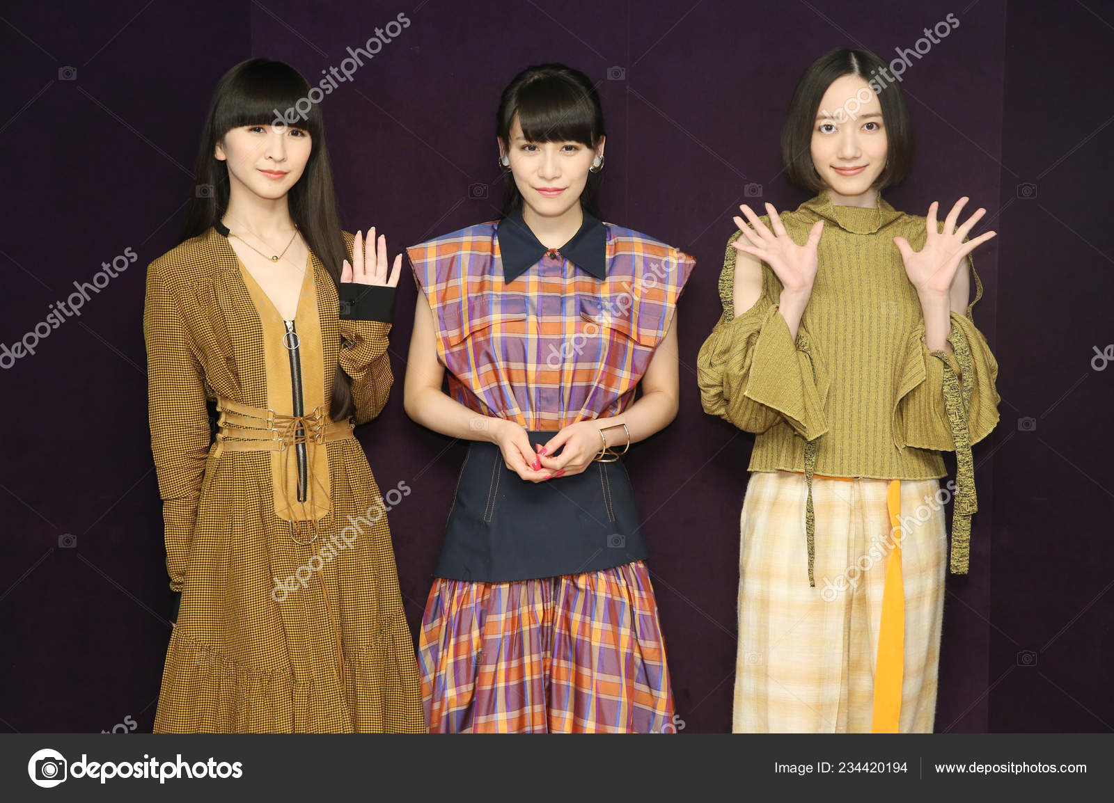 Left Kashiyuka Chan Nocchi Japanese Pop Girl Group Perfume Attend ... Left Kashiyuka Chan Nocchi Japanese Pop Girl Group Perfume Attend ...