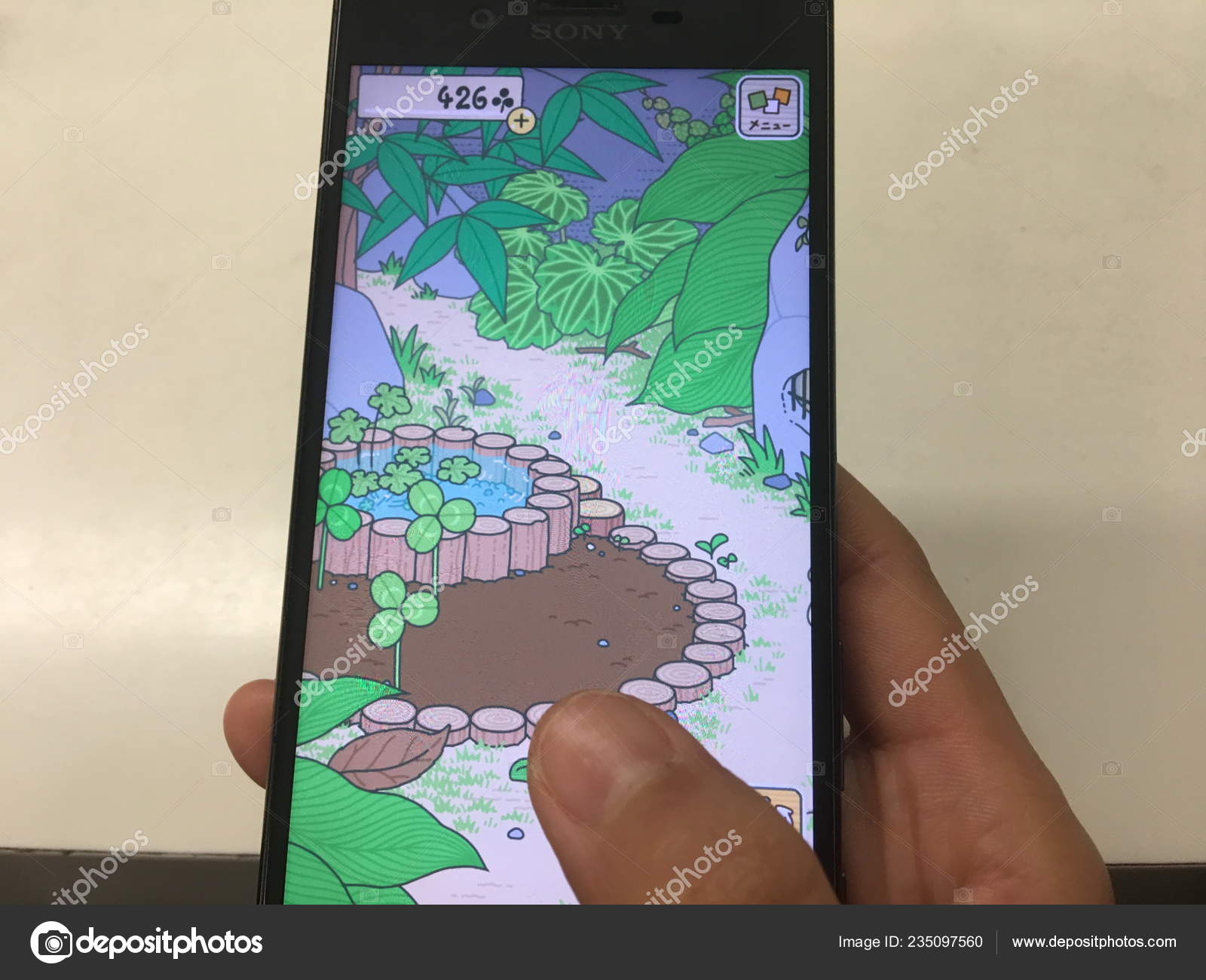 Chinese Player Raises Frog She Plays Mobile Game Tabi Kaeru — Stock ...