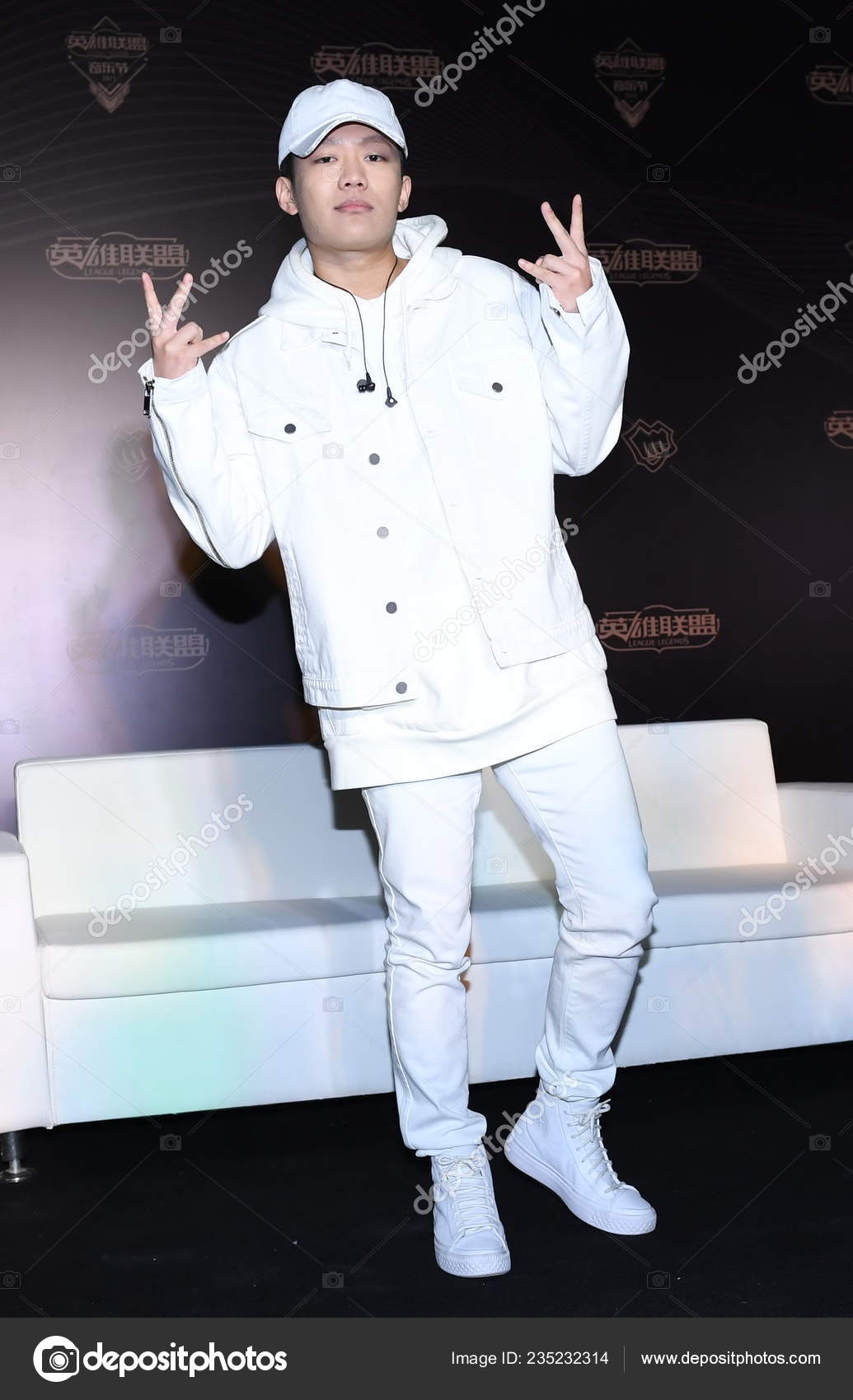 Chinese Rapper Wang Hao Better Known One Poses Event League — Stock ...