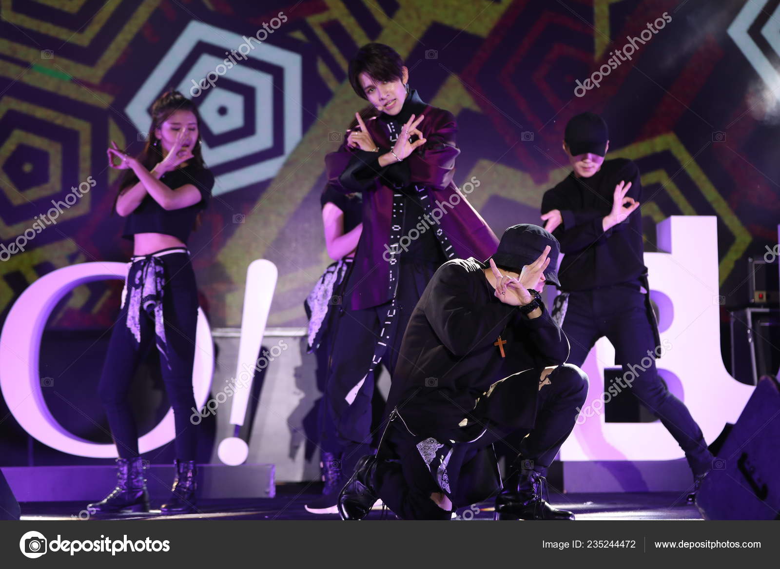 South Korea Based American Singer Samuel Kim Arredondo Known Samuel ...