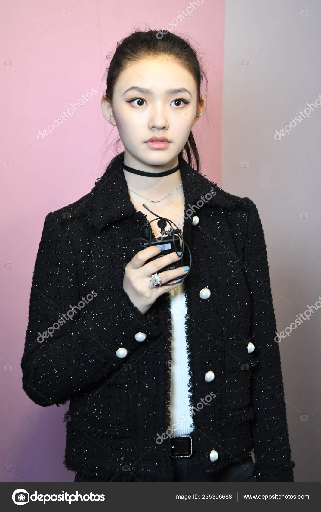 Chinese Actress Jelly Lin Lin Yun Poses She Arrives Red – Stock ...