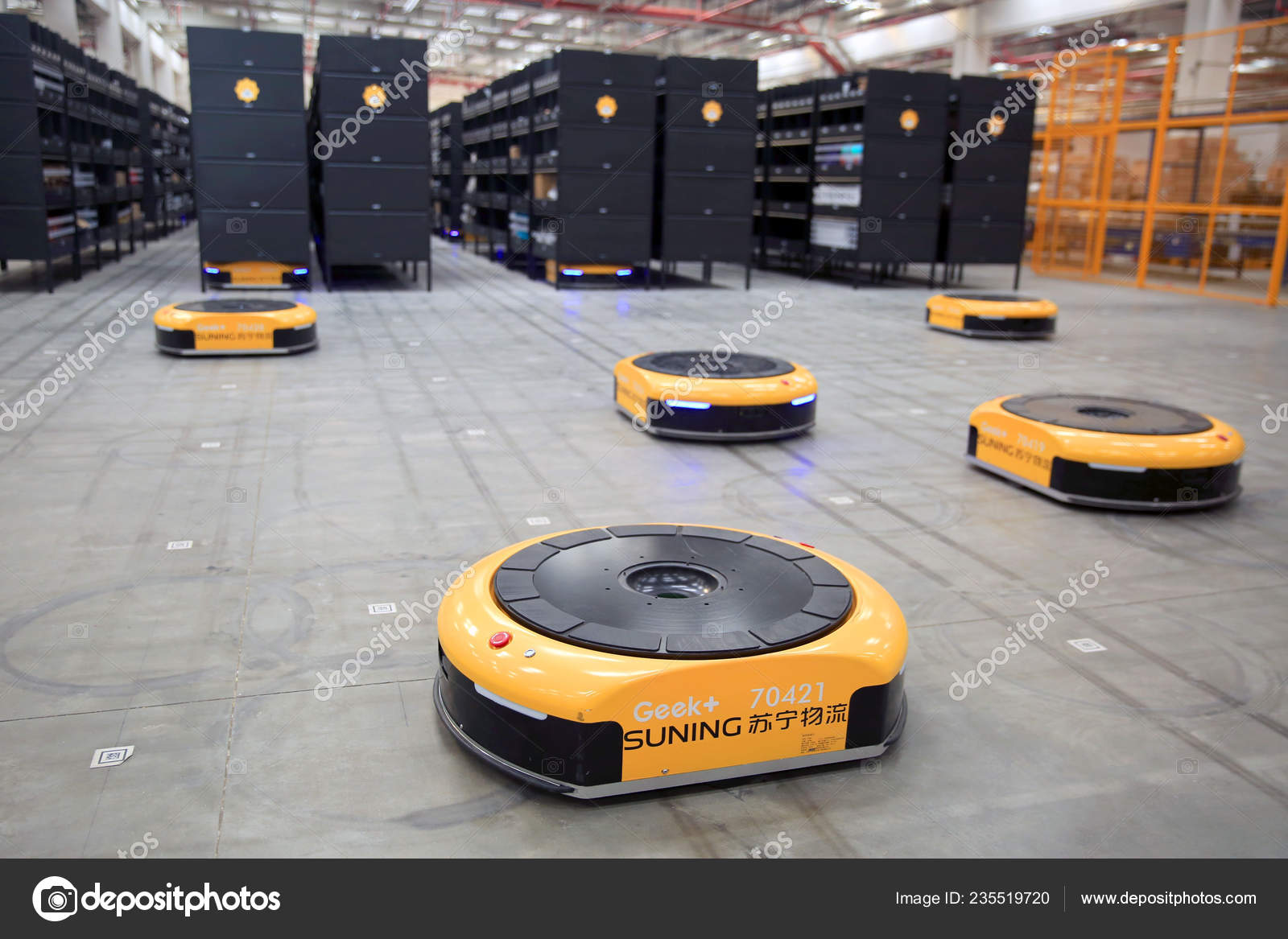 Los Robots Agv Automated Guided Vehicle Que Encargan Entregar ... Los Robots Agv Automated Guided Vehicle Que Encargan Entregar ...