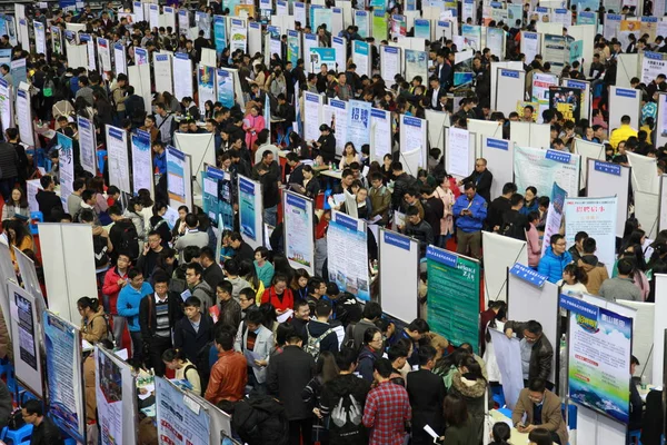 Chinese Graduates Crowd Job Fair Harbin Institute Technology Harbin ...