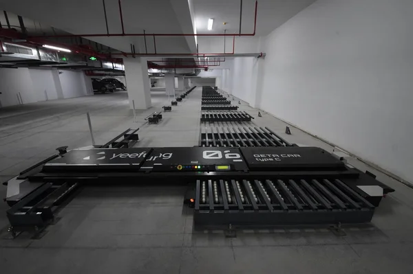 Automated storage system Stock Photos, Royalty Free Automated storage ...