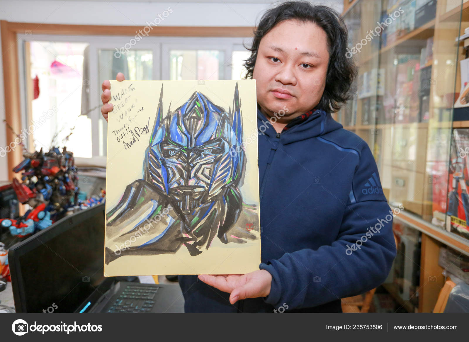 Chinese Transformers Fan Wang Geng Shows Painting Optimus Prime Drawn ...