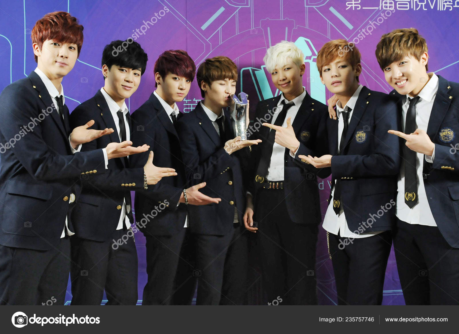 Members South Korean Boy Group Bts Bangtan Boys Bulletproof Boy — Stock ...
