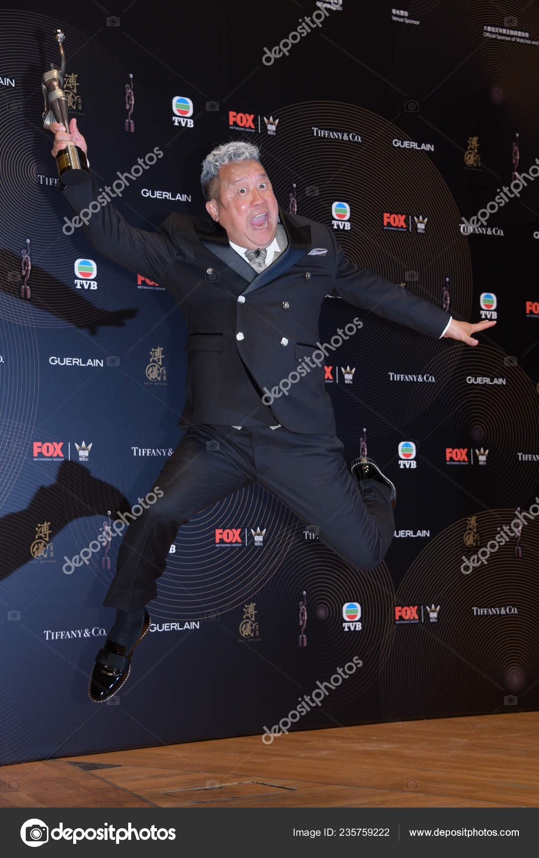 Hong Kong Actor Eric Tsang Poses His Trophy Winning Best – Stock ...