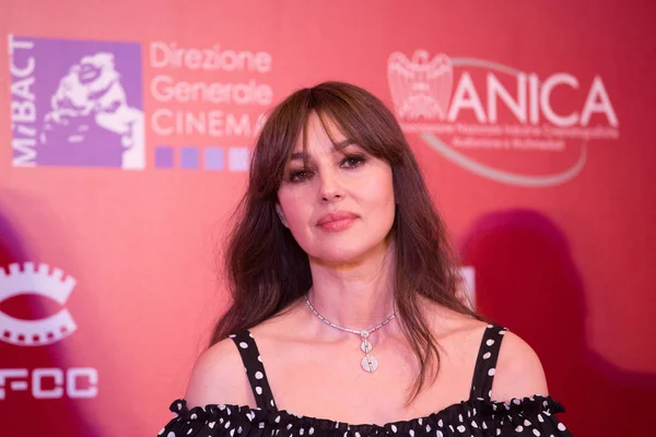 Actriz Italiana Maria Grazia Cucinotta Llega Alfombra Roja Para ...