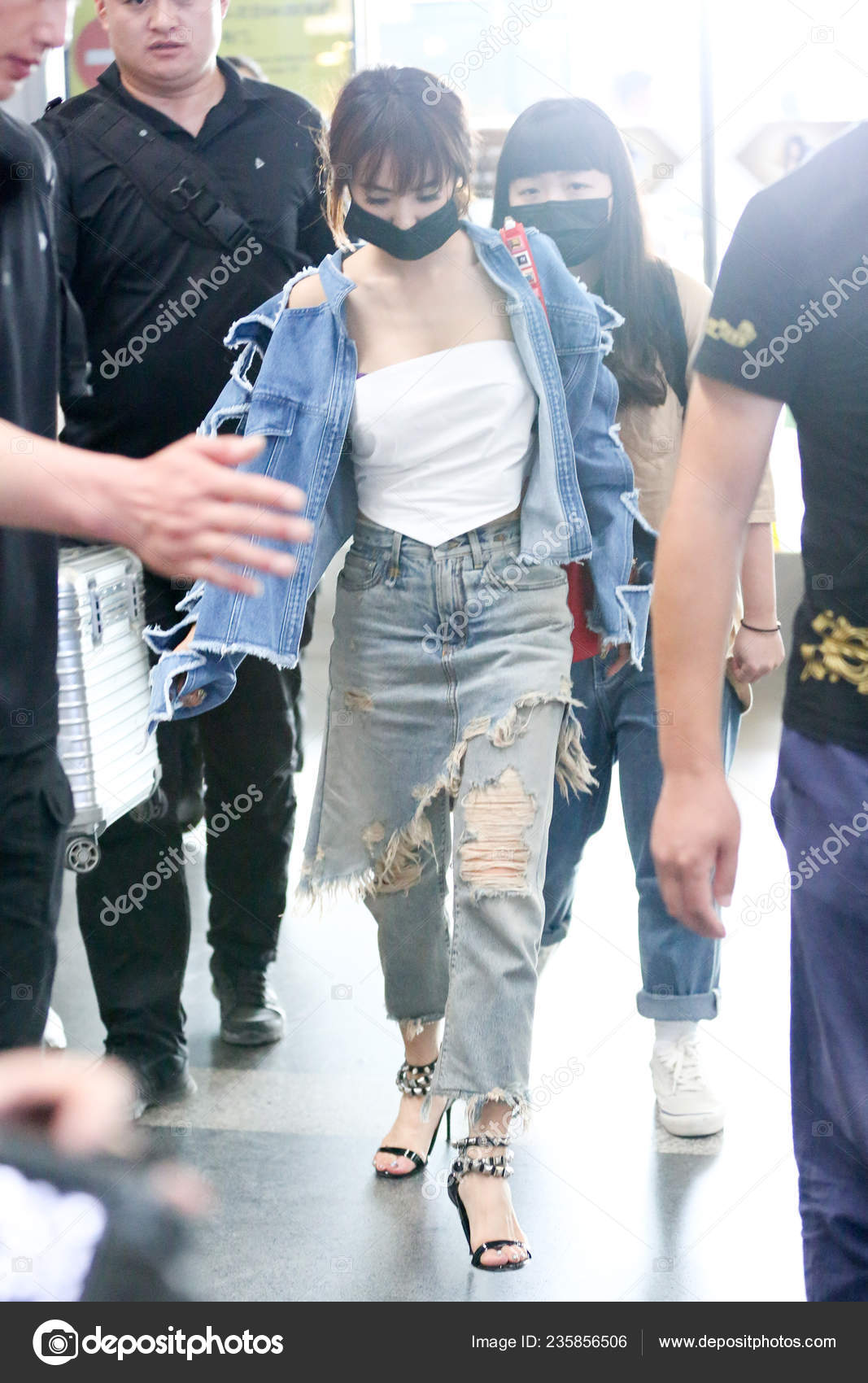 Taiwanese Singer Jolin Tsai Pictured Beijing Capital International ...