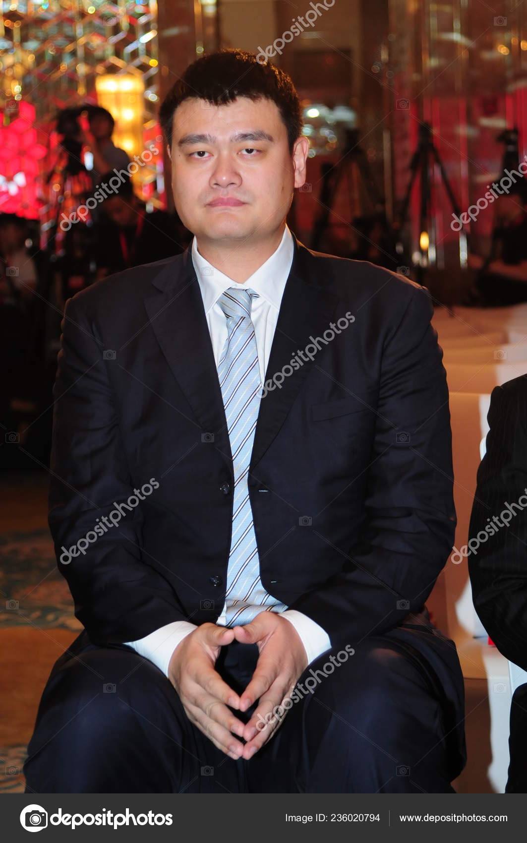 File Retired Chinese Basketball Star Yao Ming Speaks Promotional Event ... File Retired Chinese Basketball Star Yao Ming Speaks Promotional Event ...