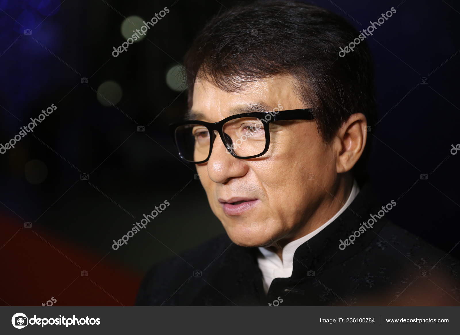 Hong Kong Kungfu Superstar Jackie Chan Arrives Red Carpet Gala — Stock ... Hong Kong Kungfu Superstar Jackie Chan Arrives Red Carpet Gala — Stock ...