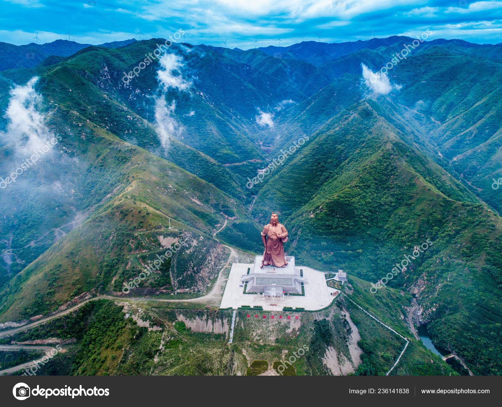 Giant Statue Ancient Chinese General Guan Yuncheng City North China ...