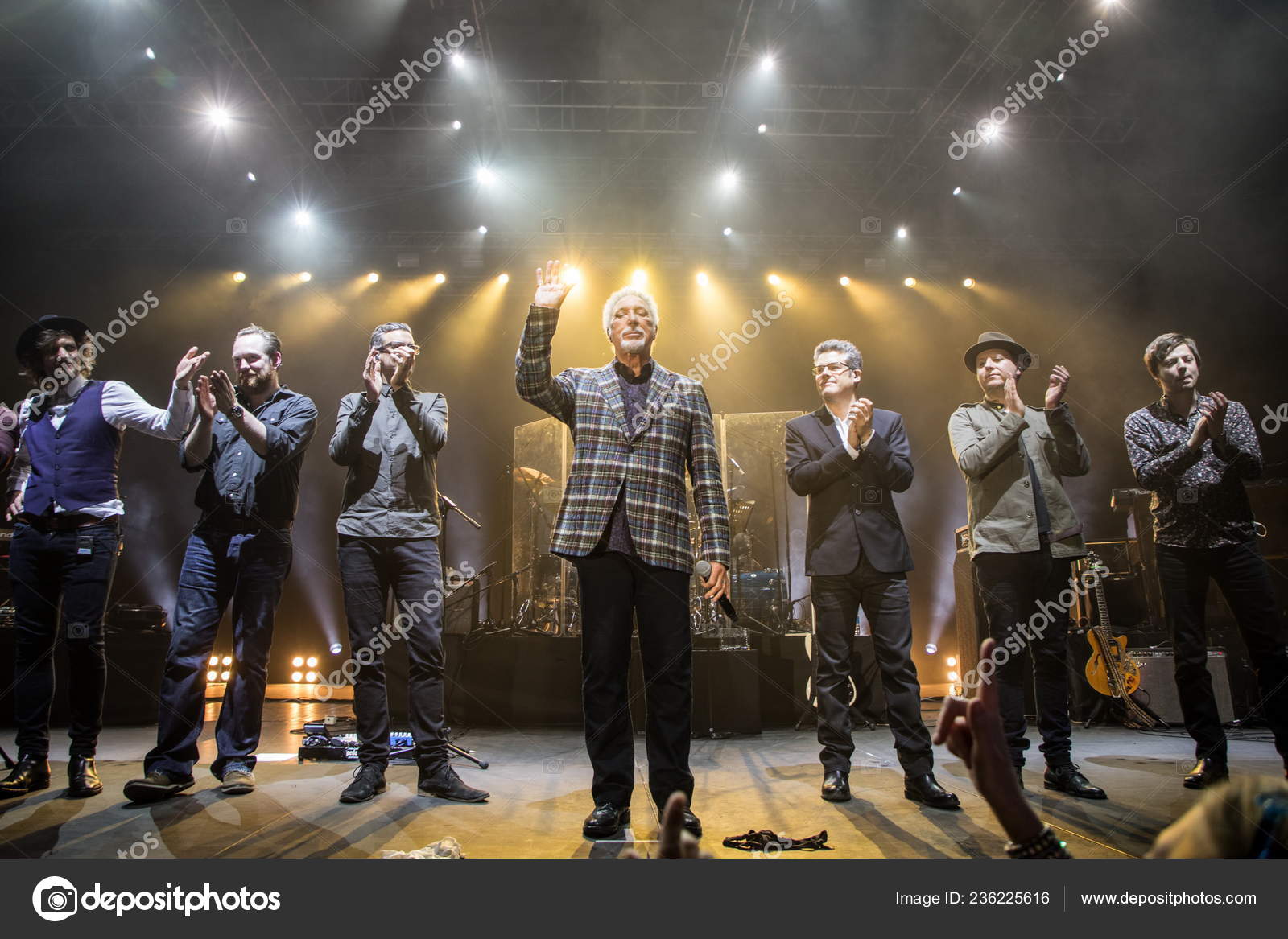 Welsh Singer Sir Thomas John Woodward Known His Stage Name — Stock Editorial Photo © Chinaimages