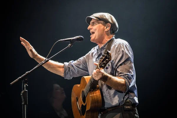 James taylor Stock Photos, Royalty Free James taylor Images | Depositphotos