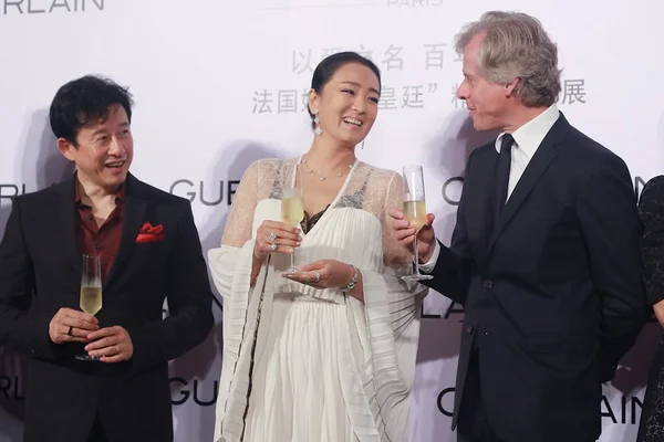 Chinese Actress Vicki Zhao Wei Center Poses Executives Opening Ceremony ...