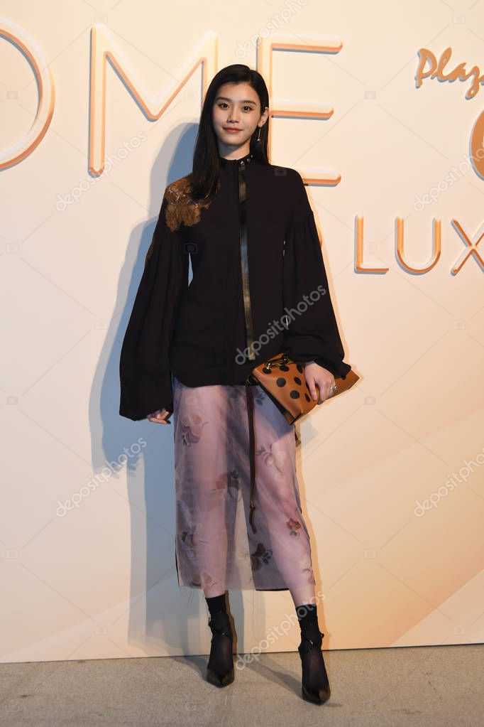 La supermodelo china Xi Mengyao, más conocida como Ming Xi, posa ...