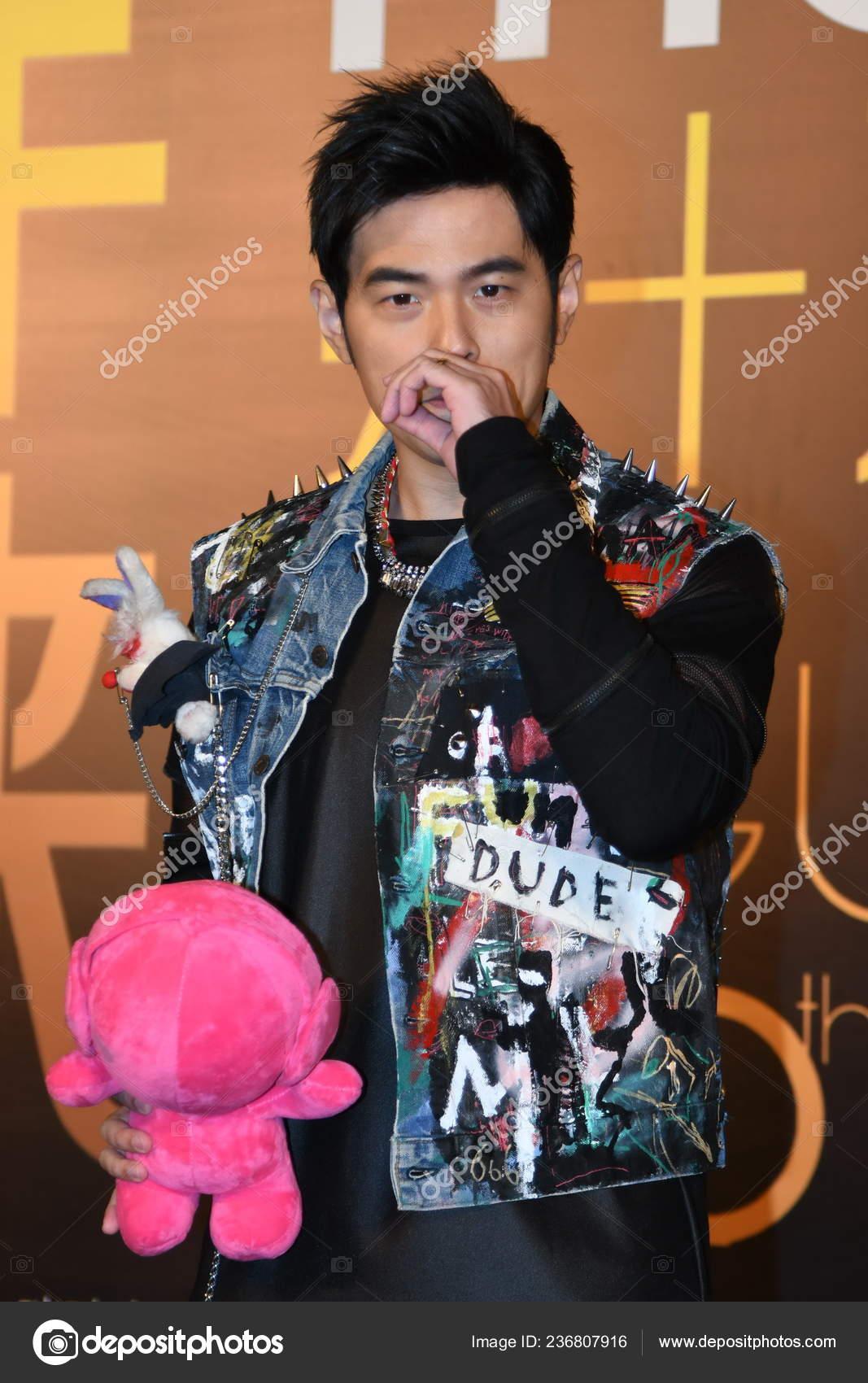 Taiwanese Singer Jay Chou Arrives Red Carpet 10Th Migu Music – Stock ...