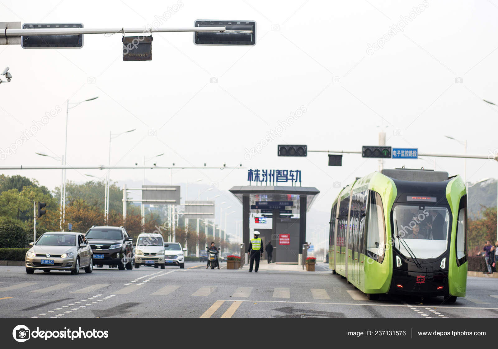Railless Train Developed Crrc Zhuzhou Institute Ltd Runs World's First ...