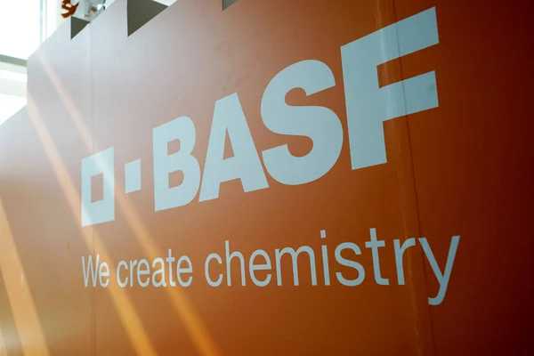 Fotos de Basf, Imagens de Basf sem royalties | Depositphotos