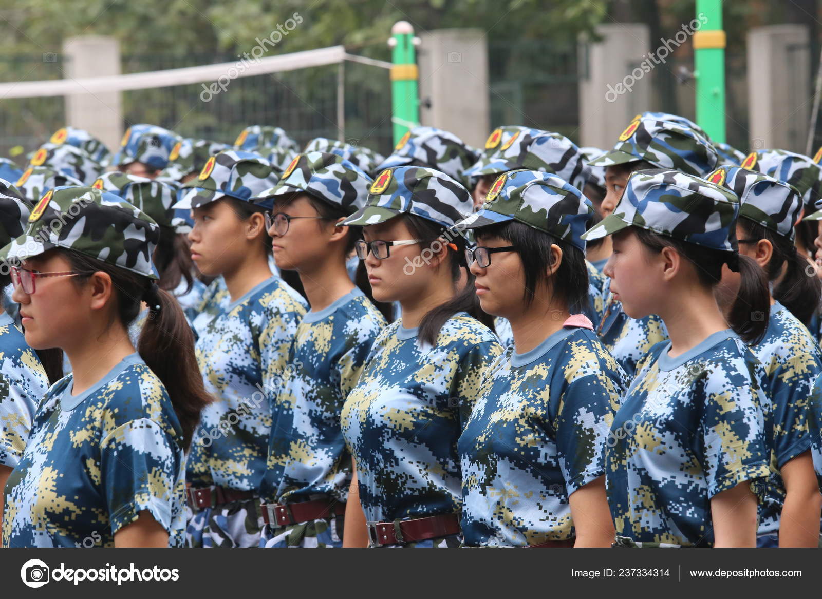 Chinese Freshmen Students Take Part Military Training Session ...