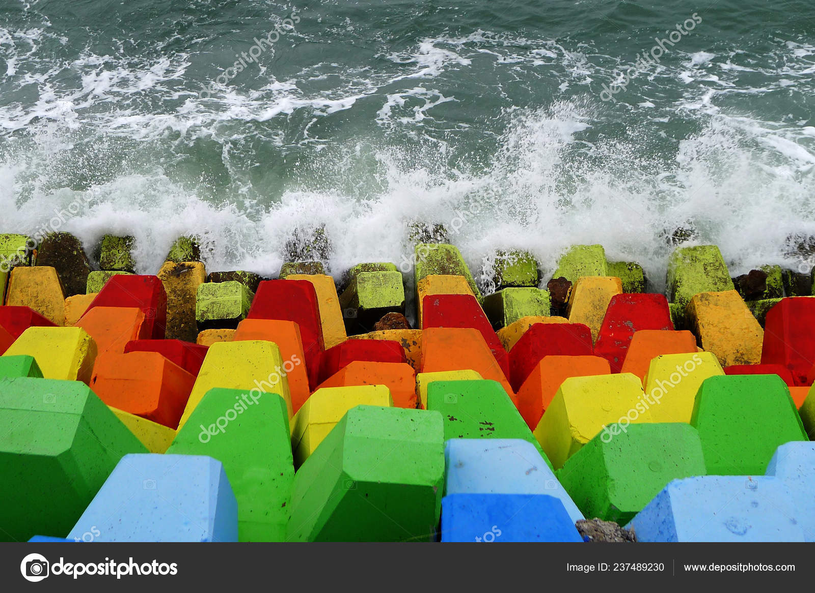 Colored Concrete Blocks Pictured Rock Mound Breakwater Wanda Victoria ...