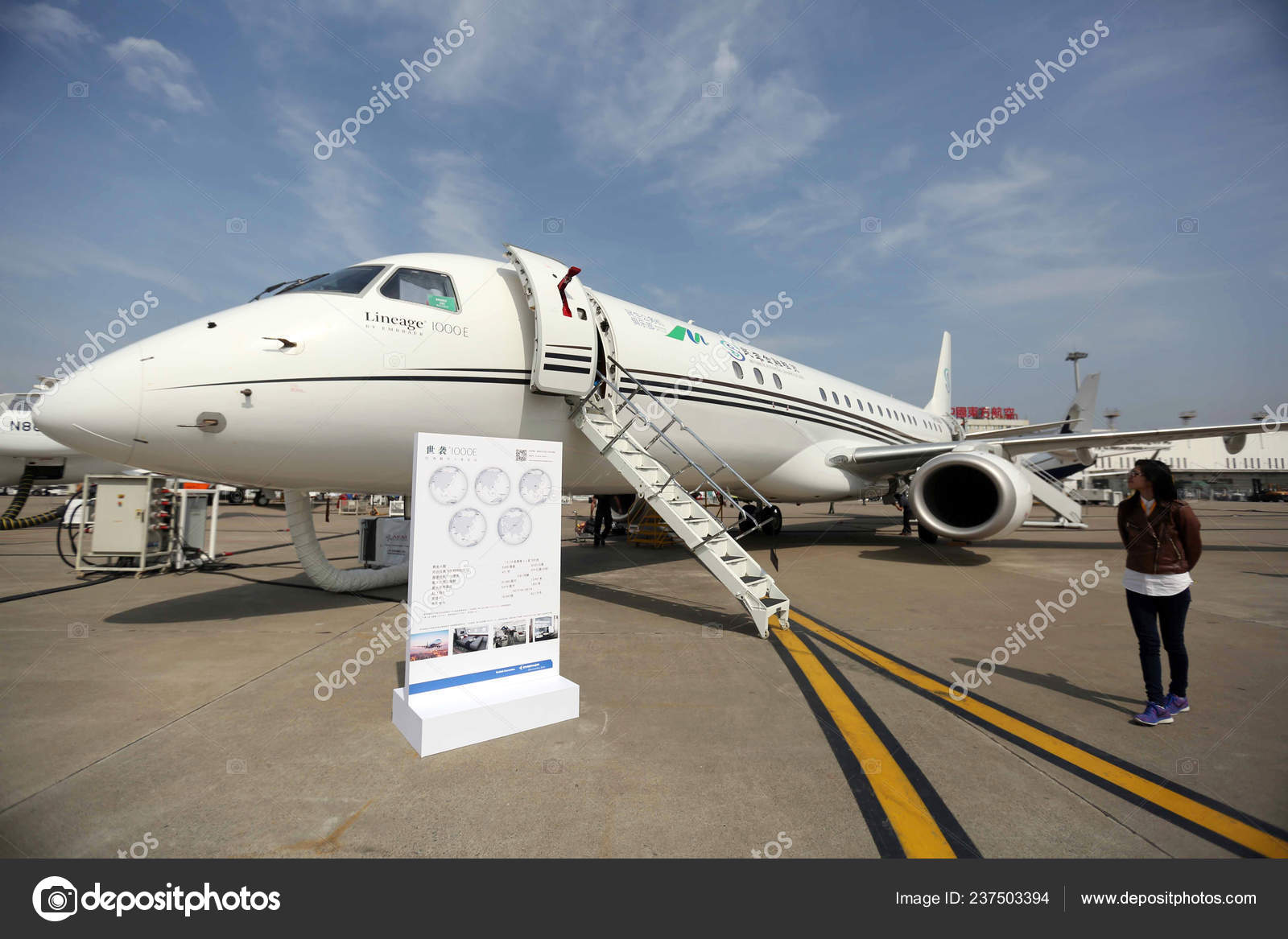 Embraer Lineage 1000E Jet Display Ahead 2016 Asian Business Aviation ...