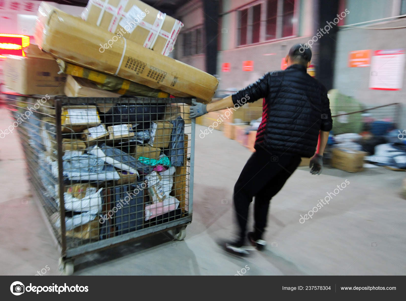 Chinese Worker Pulls Cart Fully Loaded Parcels Most Which Online ...