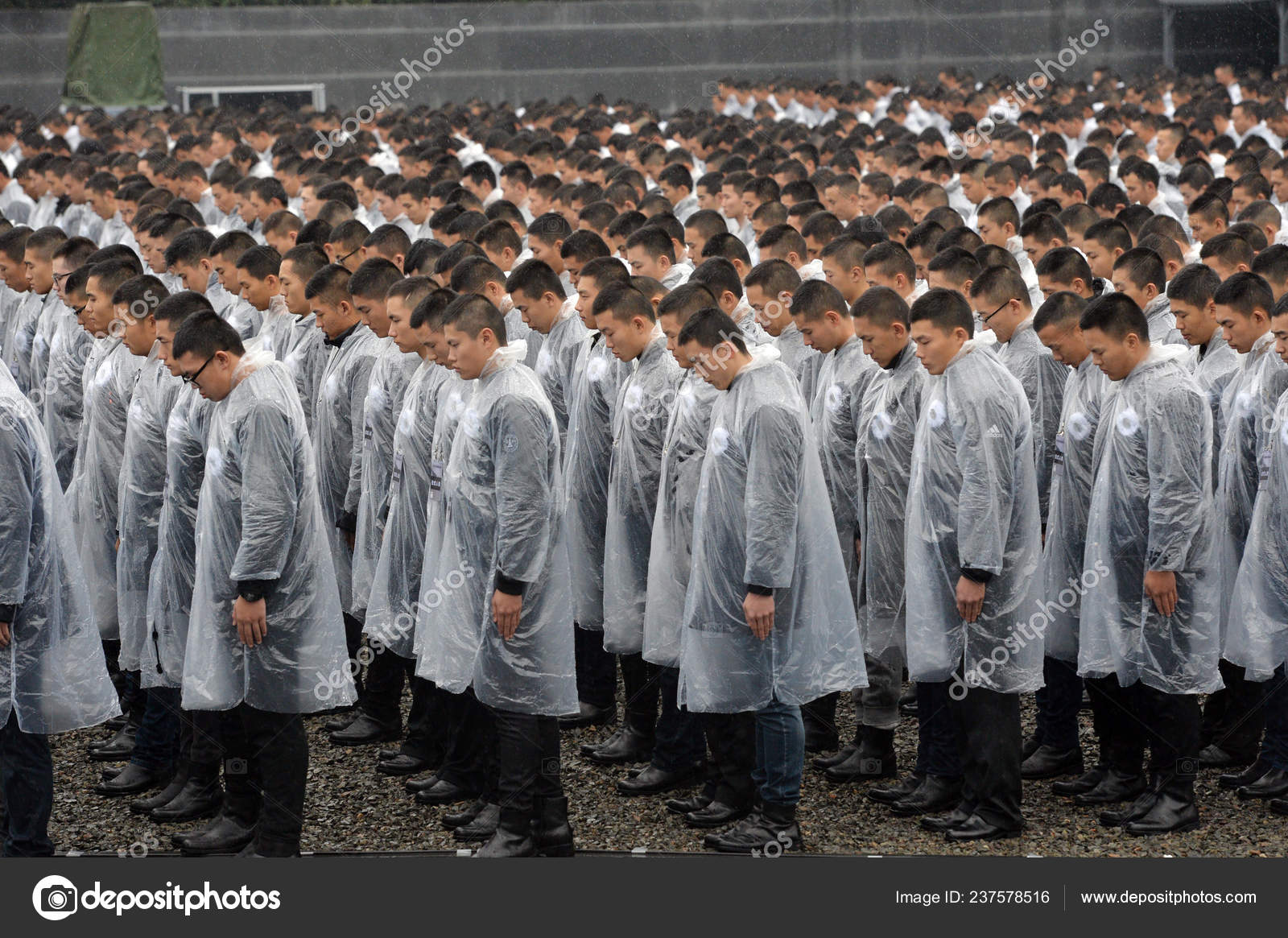 Local Residents Stand Silent Tribute Memorial Hall Victims Nanjing ...