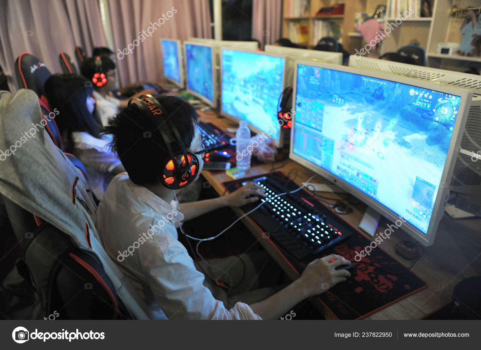 Young Chinese Netizens Play Online Games Internet Cafe Qingdao City ...