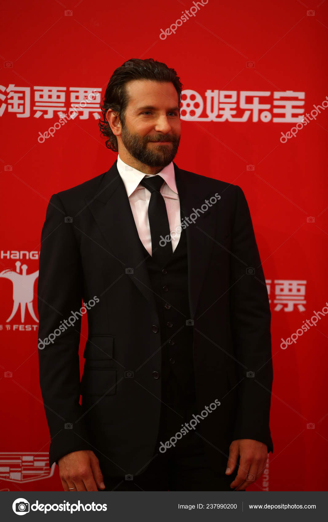 Bradley Cooper Red Carpet