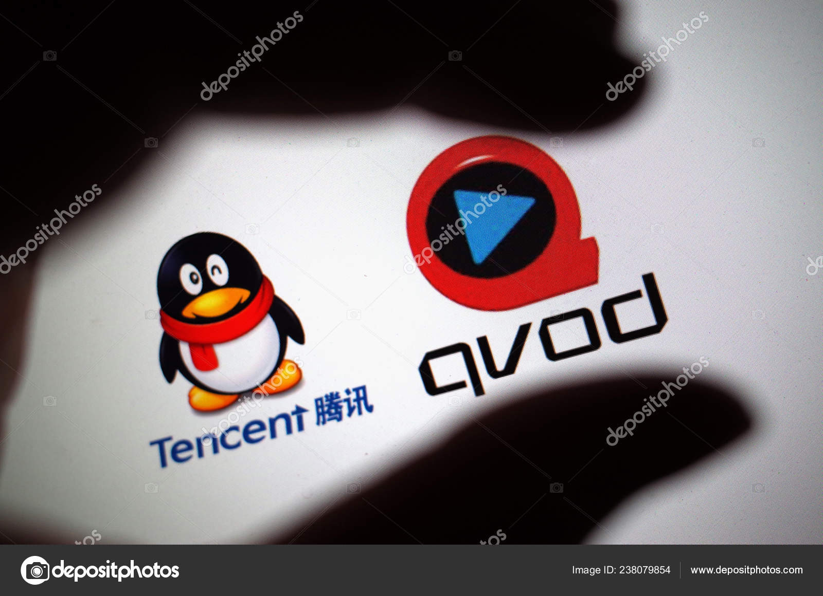 Chinese Netizen Looks Logos Tencent Left Video Sharing Site Qvod ...