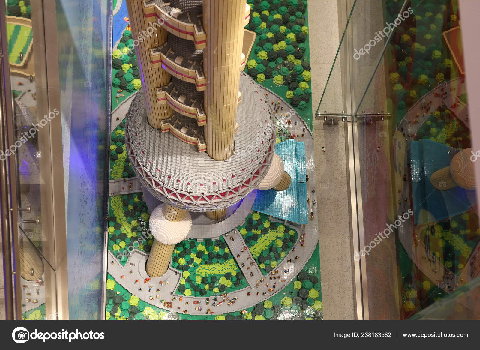 Meter Tall Model Oriental Pearl Tower Made 540 836 Lego – Stock ...