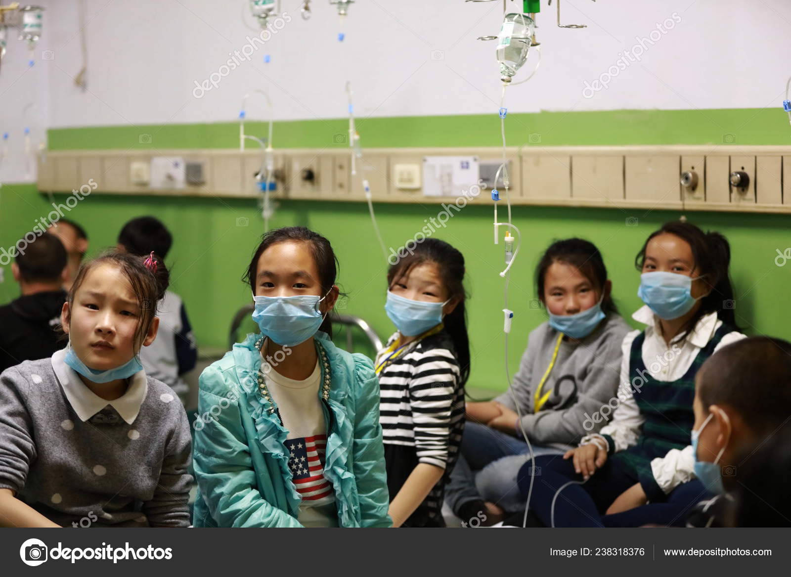 Young Chinese Students Poisoned Chlorine Gas Leak Receive Infusion ...