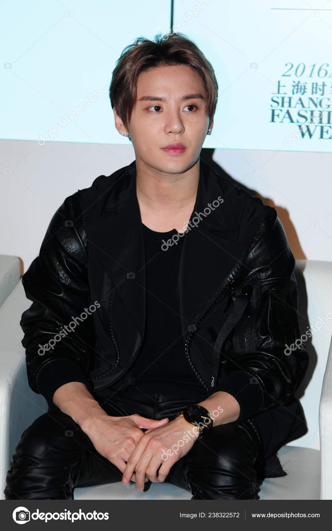 South Korean Singer Actor Kim Jun Attends Fashion Show Shanghai – Stock ...