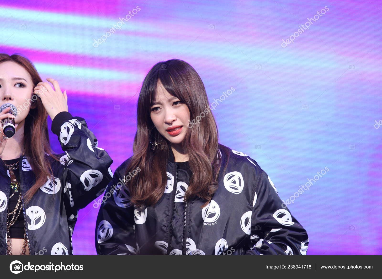 Ahn Hee Yeon Derecha Más Conocida Por Nombre Artístico Hani — Foto editorial de stock #238941718 ...