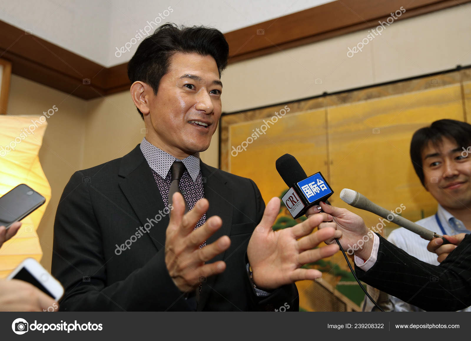 Japanese Actor Koji Yano Interviewed Presentation Ceremony Japanese ...