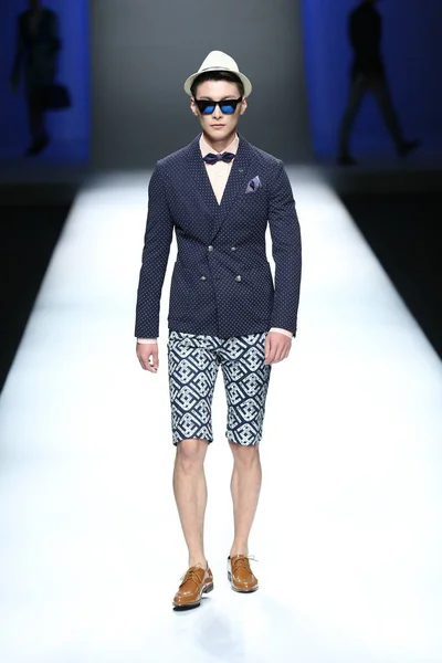 Male fashion model Stock Photos, Royalty Free Male fashion model Images ...