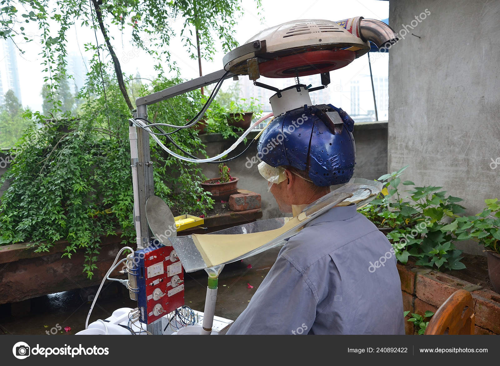 Father Cheng Gongke Who Invented Automatic Hair Washing Machine Using ...
