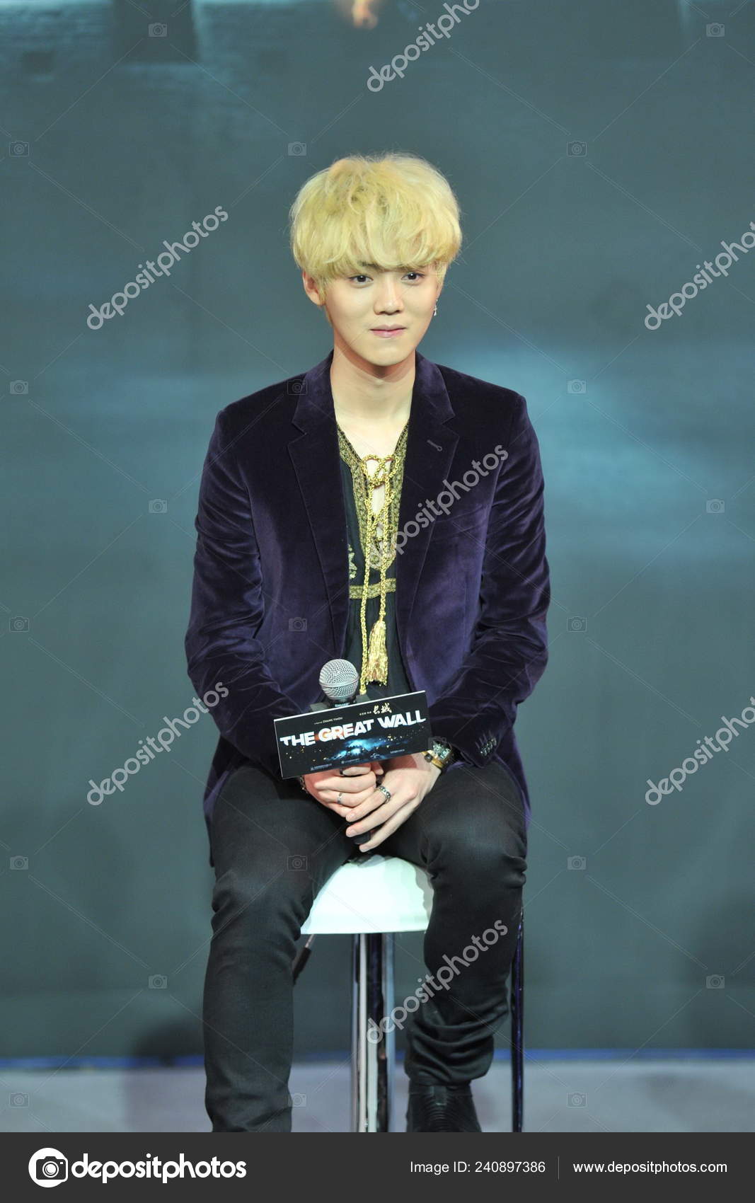 Chinese Singer Actor Han Attends Press Conference His New Movie — Stock ...