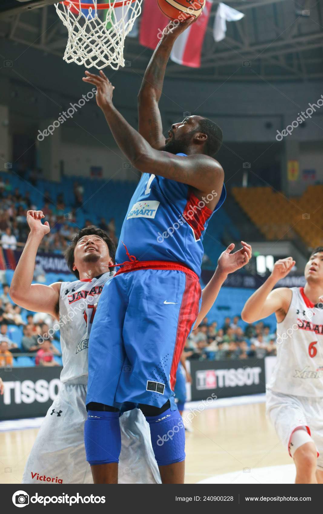 Andray Blatche Philippines Right Drives Basket Gaku Arao Japan Second ...