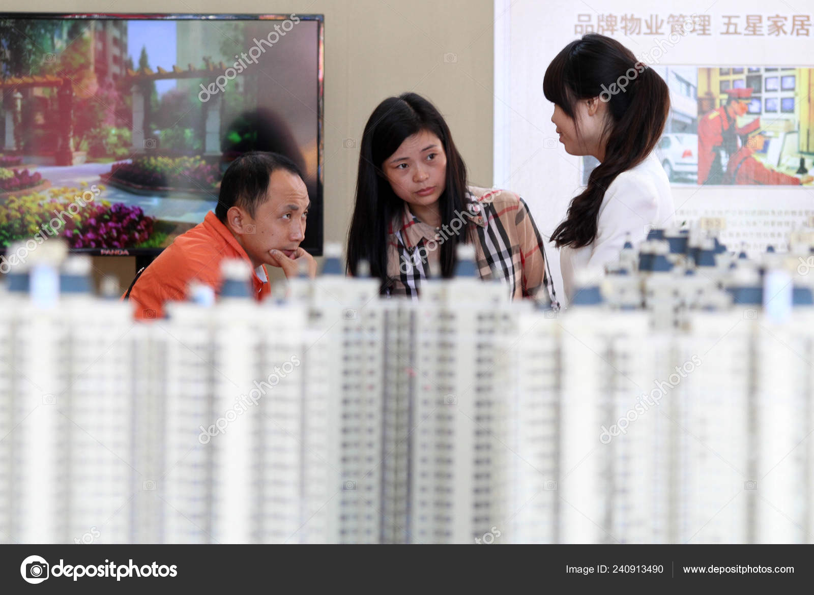 Chinese Employee Introduces Models Residential Apartment Buildings ...