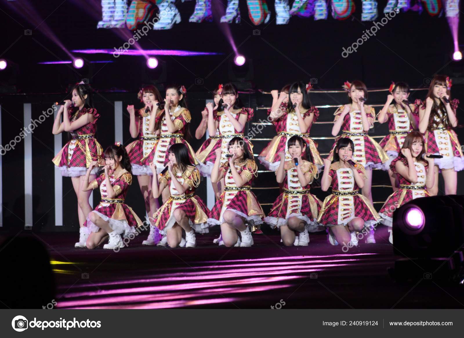 Miembros Del Grupo Idol Snh48 Grupo Hermano Del Grupo Japonés — Foto ...