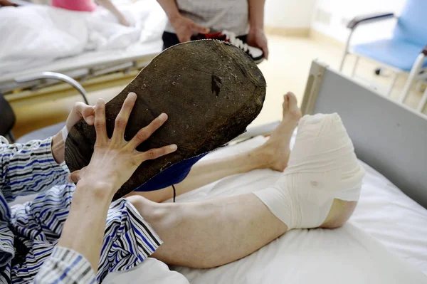 Gigantismo Stock Photos, Royalty Free Gigantismo Images | Depositphotos